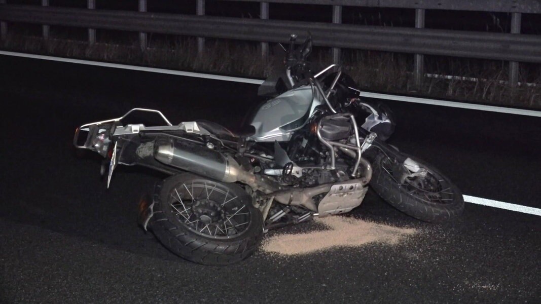 Motorradfahrer stirbt bei Unfall auf der A25 in Hamburg | NDR.de ... Motorradfahrer stirbt bei Unfall auf der A25 in Hamburg | NDR.de ...